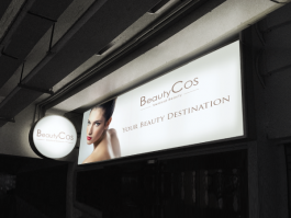 Lightbox Premium Sticker|Facial Feature, Skin Tone Perfectly Delivered ...